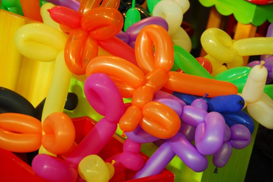 5 Techniques How To Make Balloon Sculptures At Home | BearloonSG
